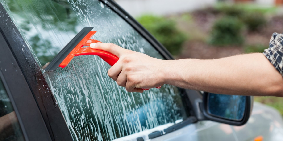 Why You Need a Dehumidifier in A Car ? Benefits and Best Placement Tips